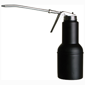 Groz 500ml Pistol Grip Oil Can - 150mm Rigid Spout - Buy Tools Online